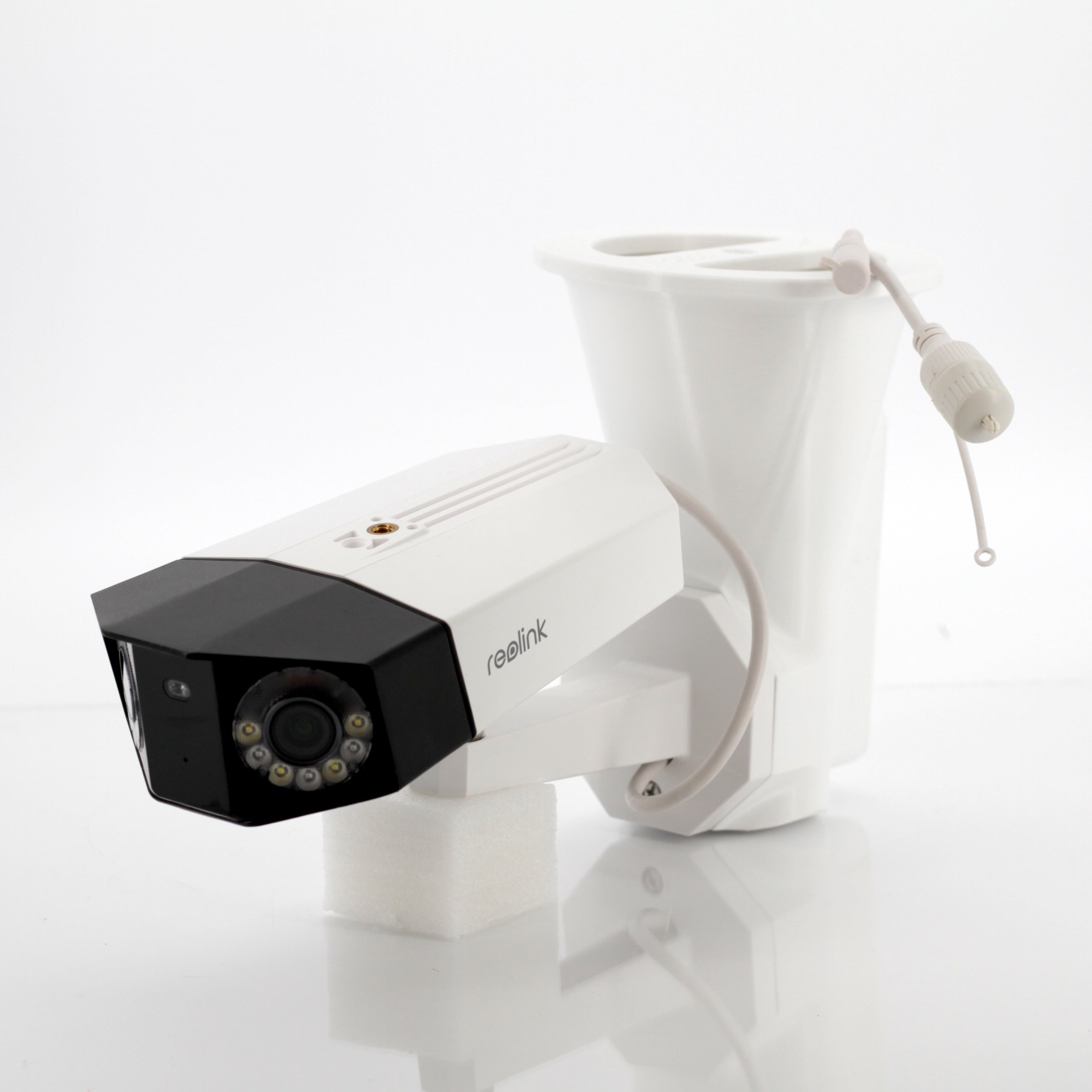 Reolink Duo Soffit Mount / Eave Mount for Duo 2, 3 Security Cameras ...